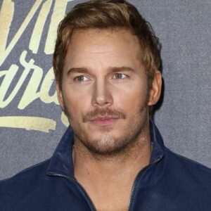 Chris Pratt Hairstyle - Modern Hairstyle of American Actor and Comedian ...