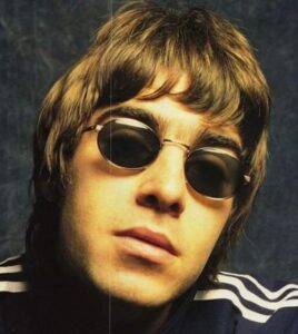 Liam Gallagher Haircuts - List of Hairstyles of English singer and ...
