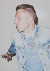 Macklemore Haircut [UPDATED 2023]- Men's Hairstyles & Haircuts X