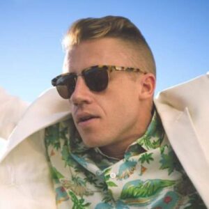Macklemore Haircut [UPDATED 2023]- Men's Hairstyles & Haircuts X