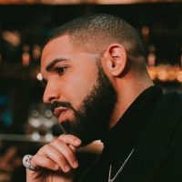 New Drake Haircut and Hairstyles [2023] - Modern Celeb's Hairstyles