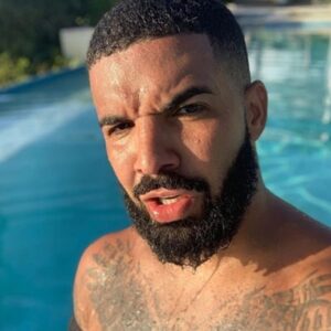 New Drake Haircut and Hairstyles [2023] - Modern Celeb's Hairstyles