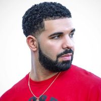 New Drake Haircut and Hairstyles [2023] - Modern Celeb's Hairstyles