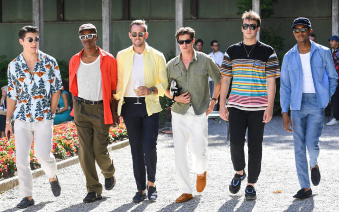 5 Men Millennial Fashion Trends 2023: What's In For Spring And Summer ...