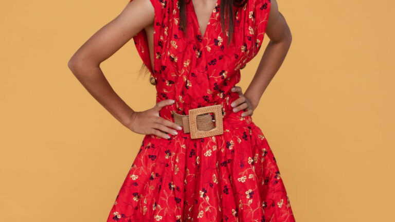 The Best Off-Shoulder Dress Styles for Different Body Types - Men's ...